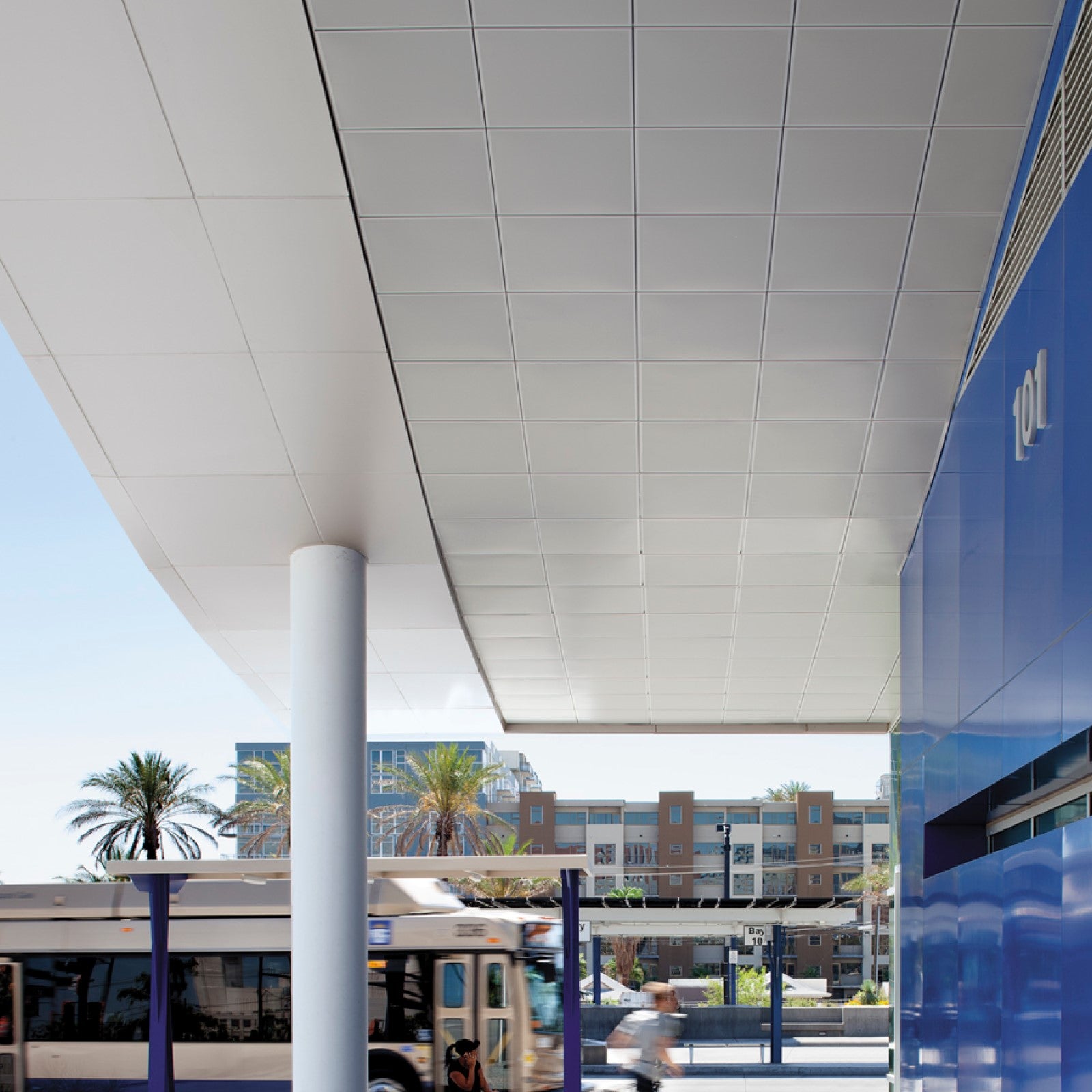 Armstrong METALWORKS Vector 24 x 24 | Sleek & Modern Metal Ceilings ...